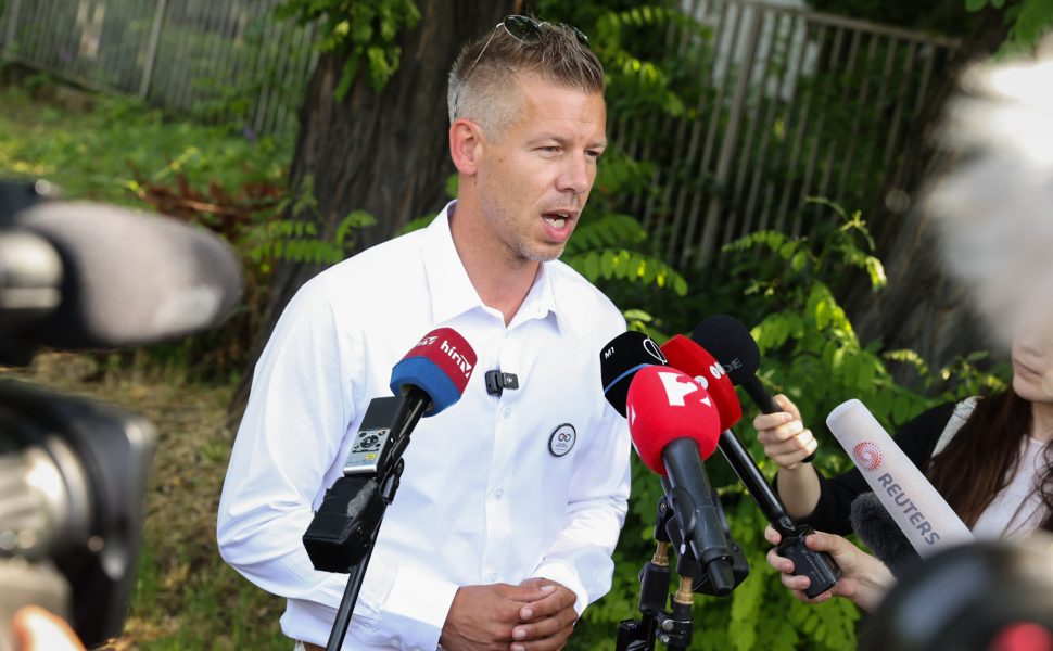 Magyar Péter: Ha Mészáros és Tiborcz nem harácsolt volna össze ...